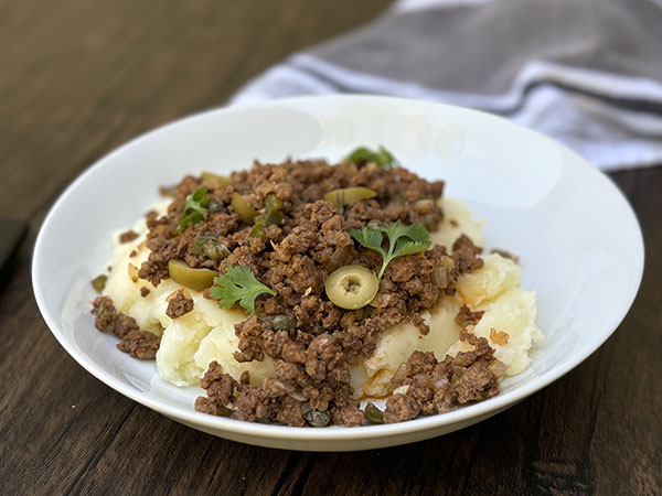 Cuban Ground Beef and Tomato Picadillo Recipe | Mydeliciousmeals.com