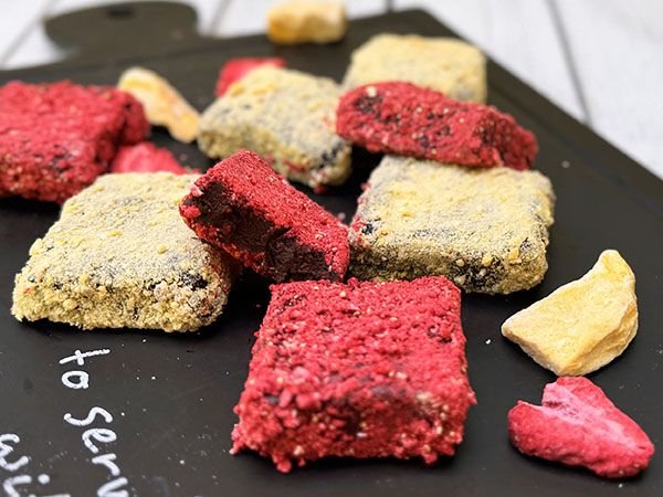 Easy 3-Ingredient Truffles in Mango & Strawberry Dust ...