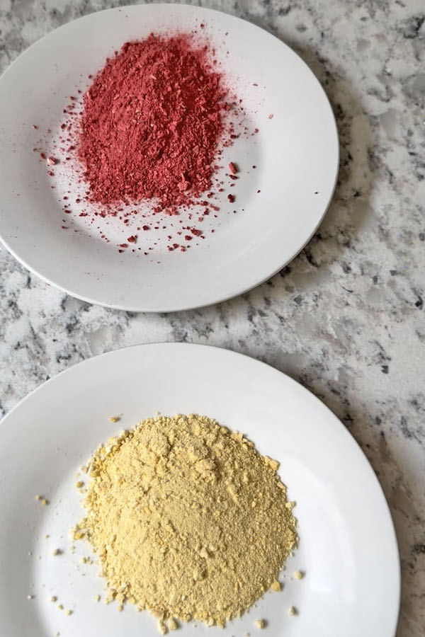 Easy 3-Ingredient Truffles in Mango & Strawberry Dust ...