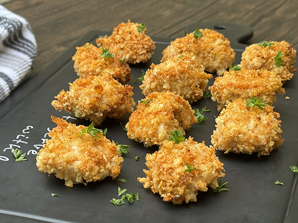 Easy Oven Baked Chicken Nuggets with Panko Crust | Mydeliciousmeals.com